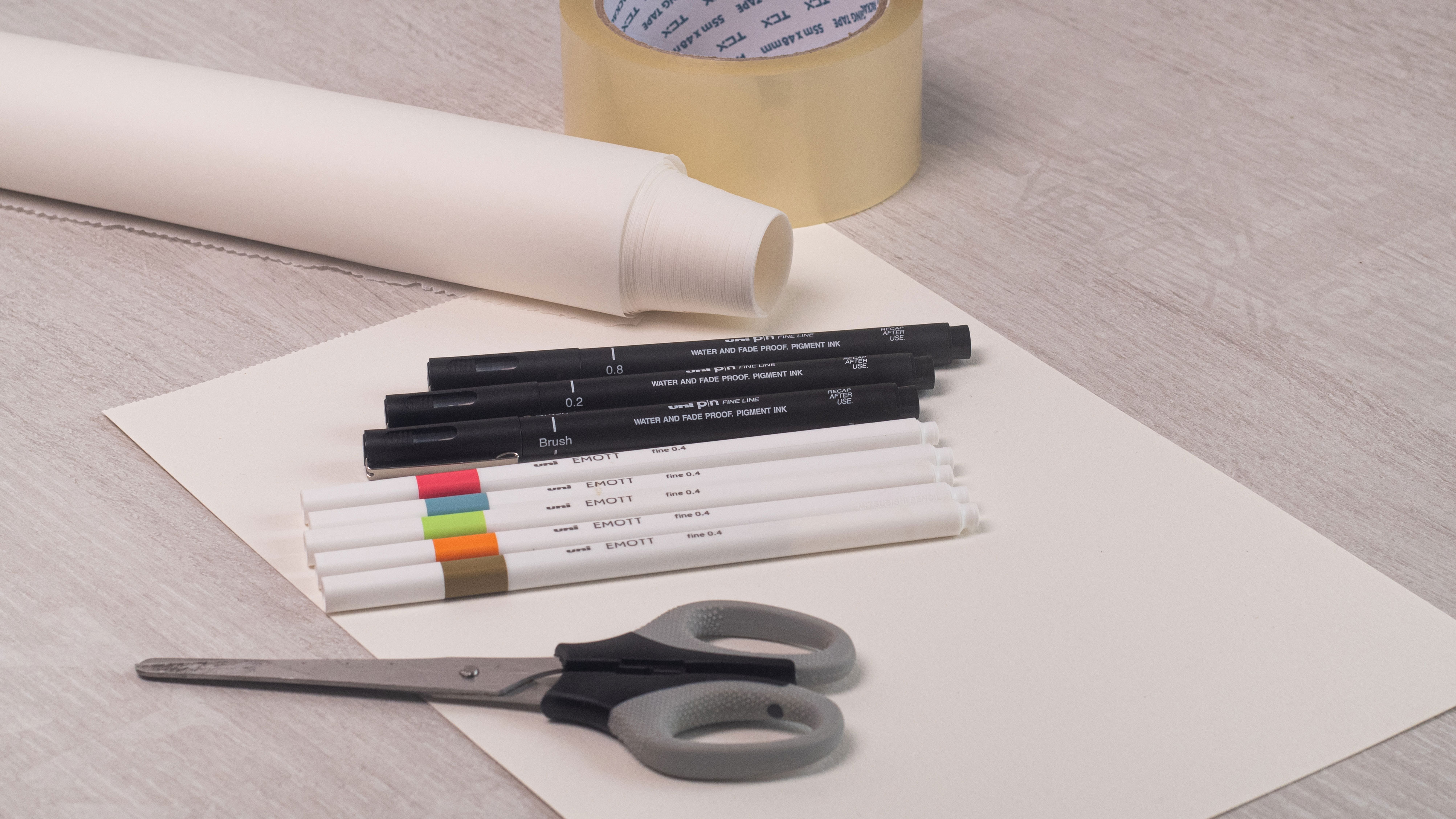 Je eigen stickers maken met de EMOTT en Uni-Pin stiften